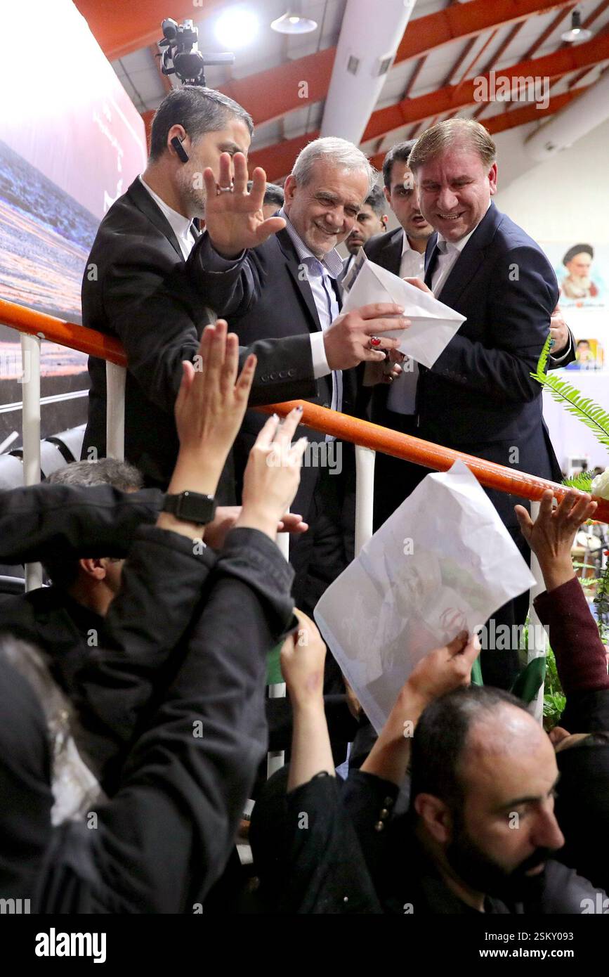 Bushehr, Iran. 12th Feb, 2025. Iranian President MASOUD PEZESHKIAN ...