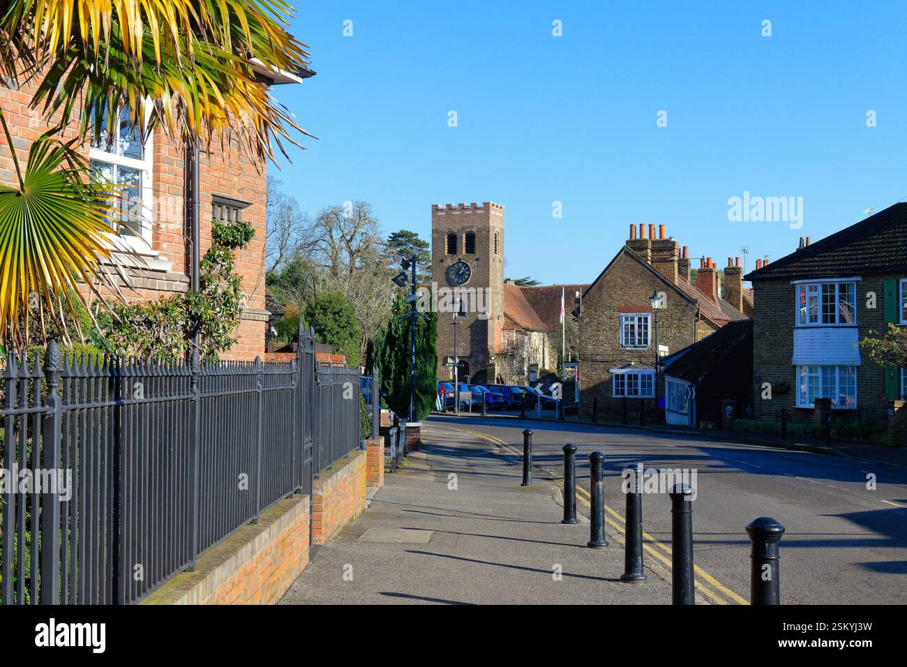 Church Square and St. Nicholas Anglican church Shepperton village on a ...