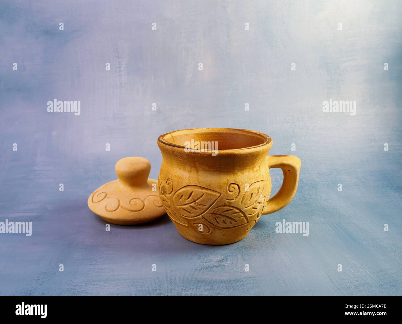 Handmade clay mug lid hi-res stock photography and images - Alamy