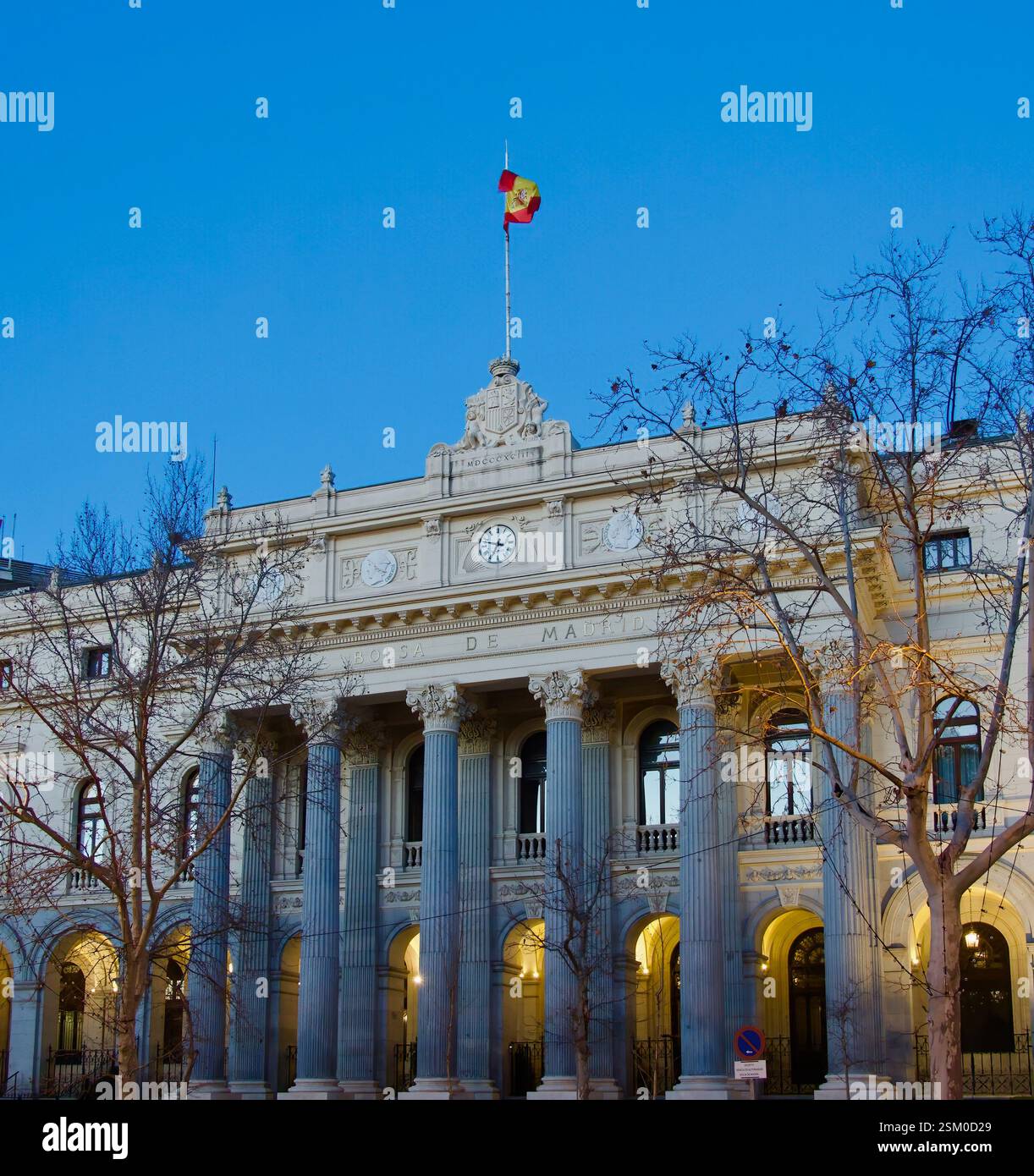Plaza de la lealtad 1 retiro 28014 hi-res stock photography and images ...