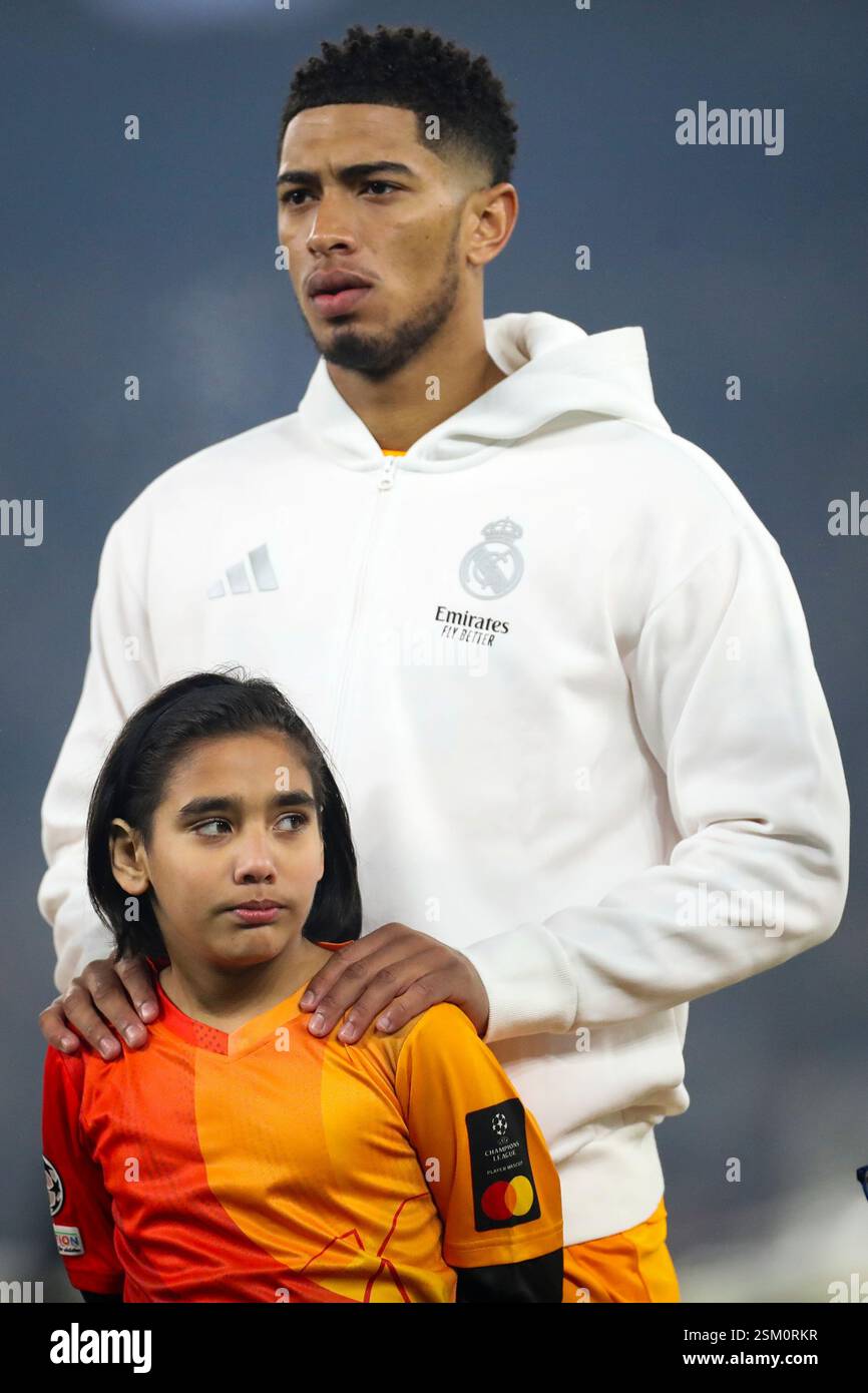 Manchester, UK. 11th Feb, 2025. Real Madrid midfielder Jude Bellingham ...