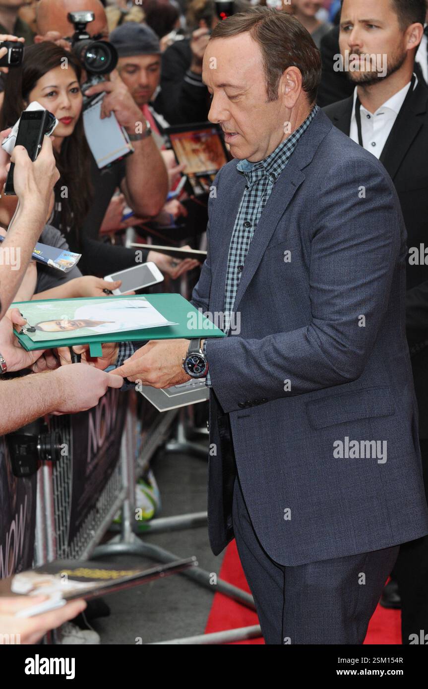 Kevin Spacey, Now : In The Wings On A World Stage UK Premiere, Empire ...