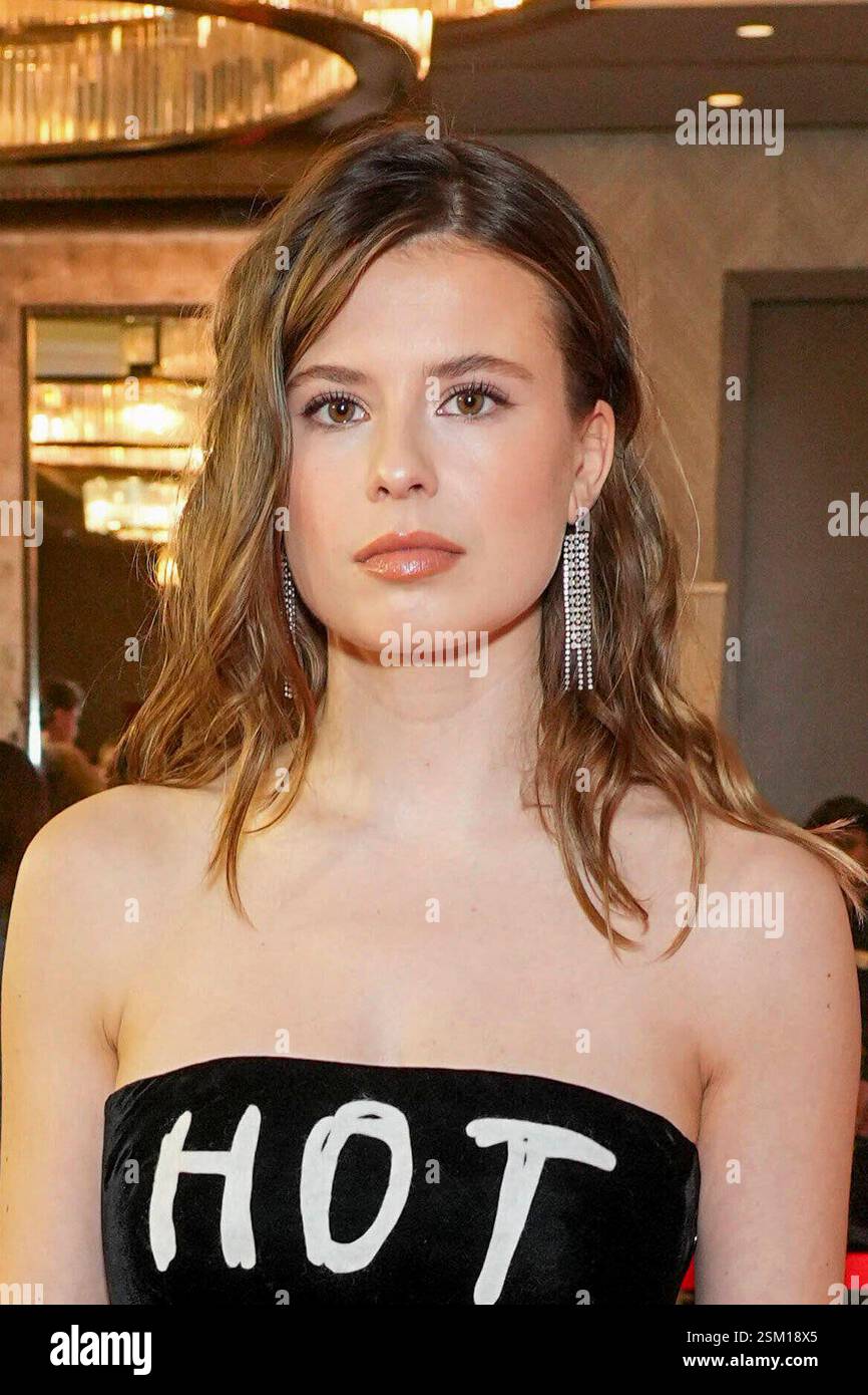 Luisa Neubauer bei der Presseball Berlin am 18. Januar 2024 im Titanic Hotel in Berlin. Berlin ...