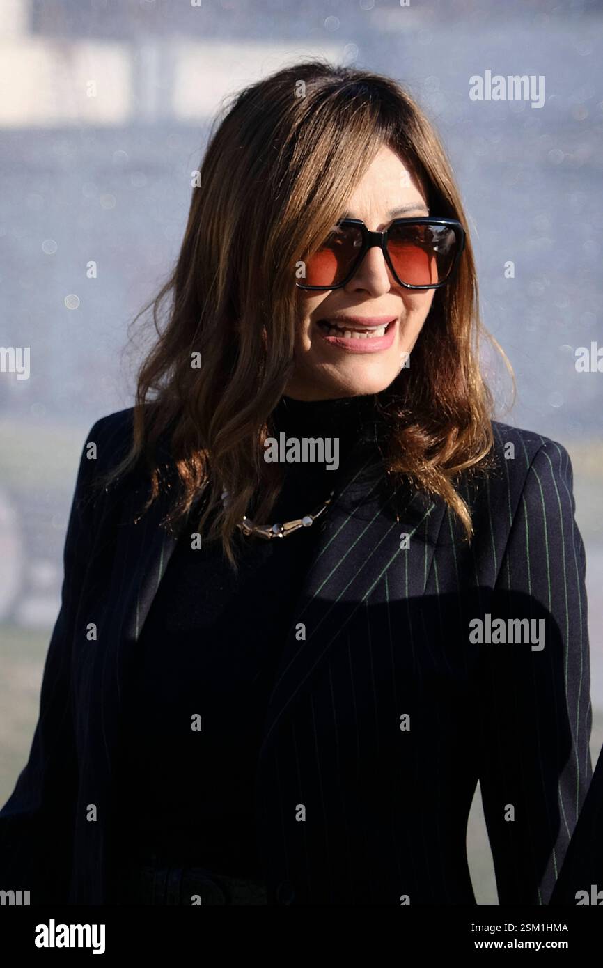 Daniela Santanche in Naples Giorgia Meloni s Minister of Italian ...