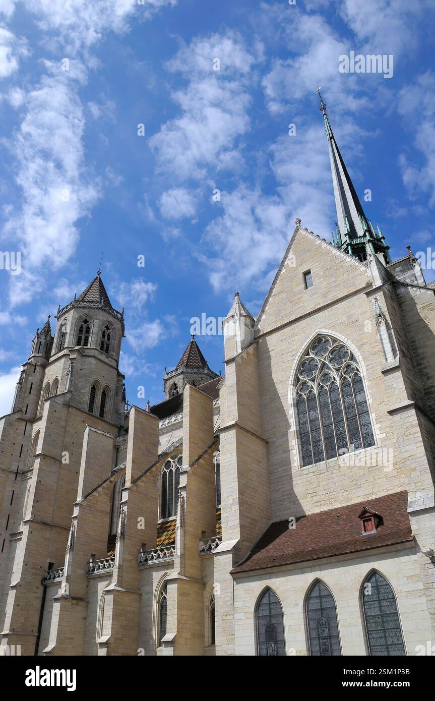Cathedral of Saint Benignus of Dijon, Dijon Cathedral, Cathédrale Saint ...