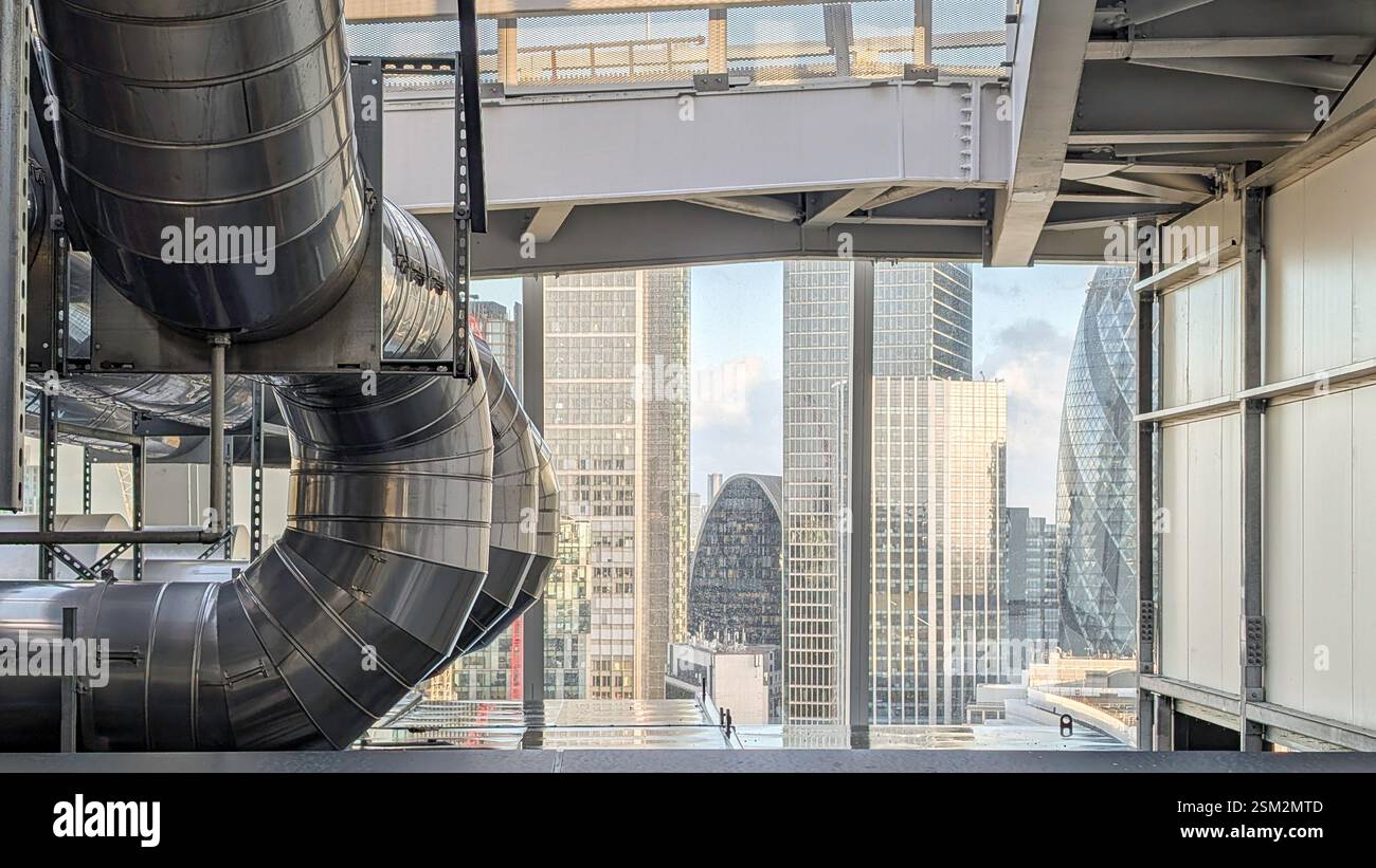 29th January 2025 London, UK - A striking contrast between industrial infrastructure and a ...