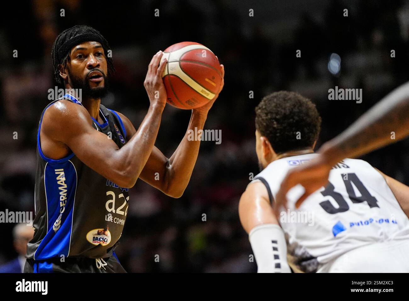 Torino, Italia. 12th Feb, 2025. Germani Pallacanestro Brescia Demetre ...