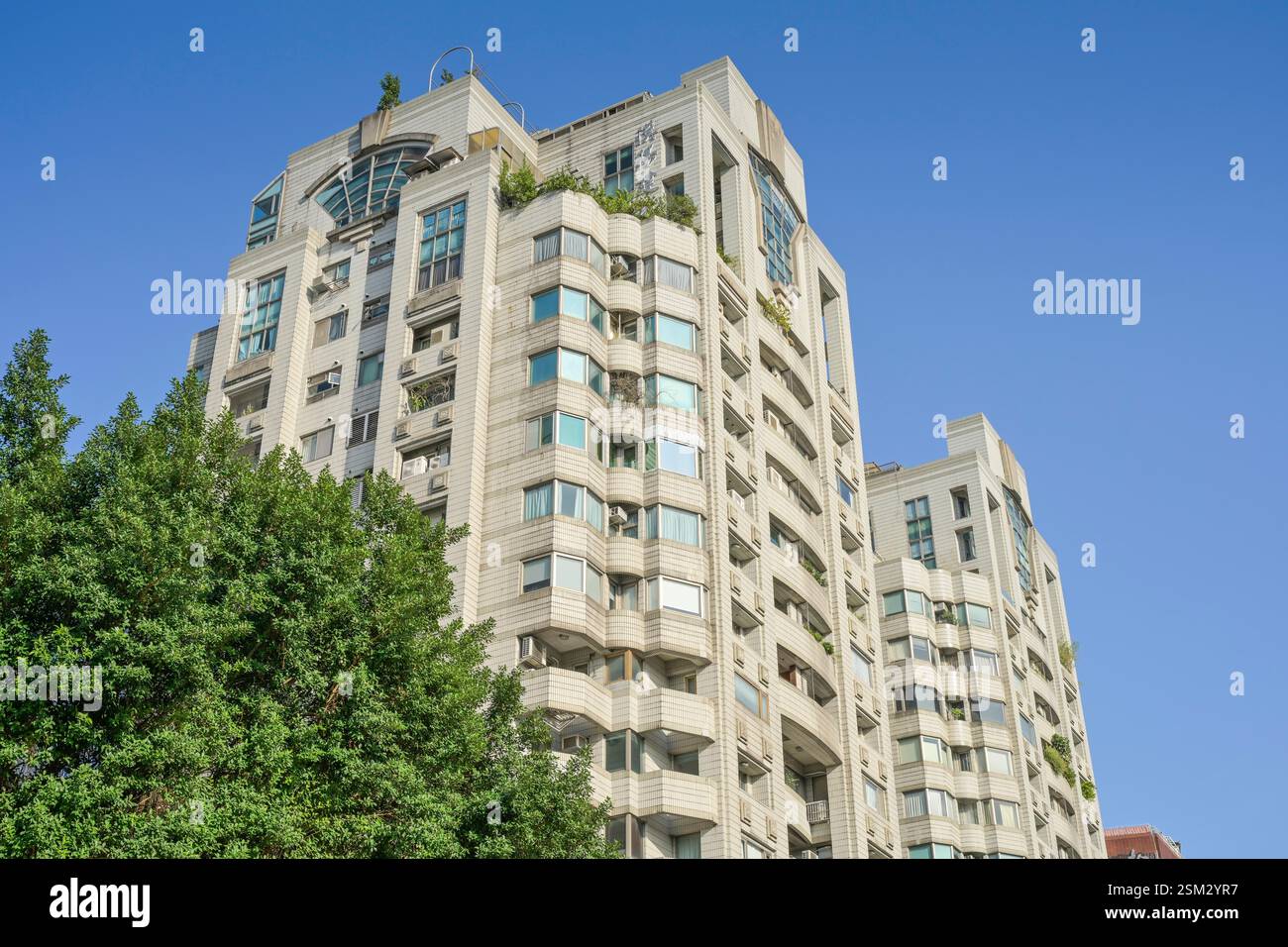 Wohnhaus, Beton, Hochhaus, Taipeh, Taiwan Stock Photo - Alamy