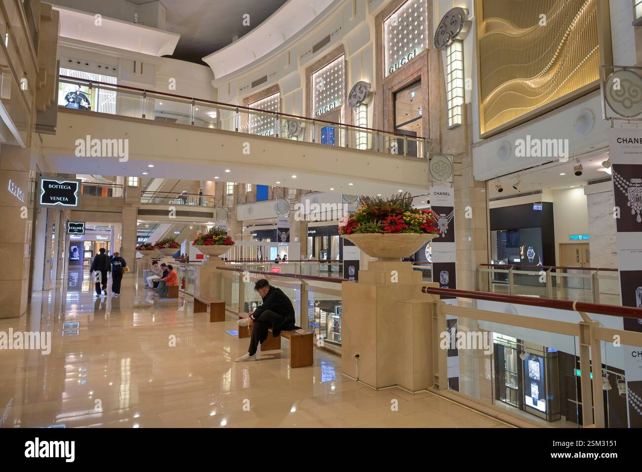 Taipei 101 Shopping center, Taipeh, Taiwan Stock Photo - Alamy
