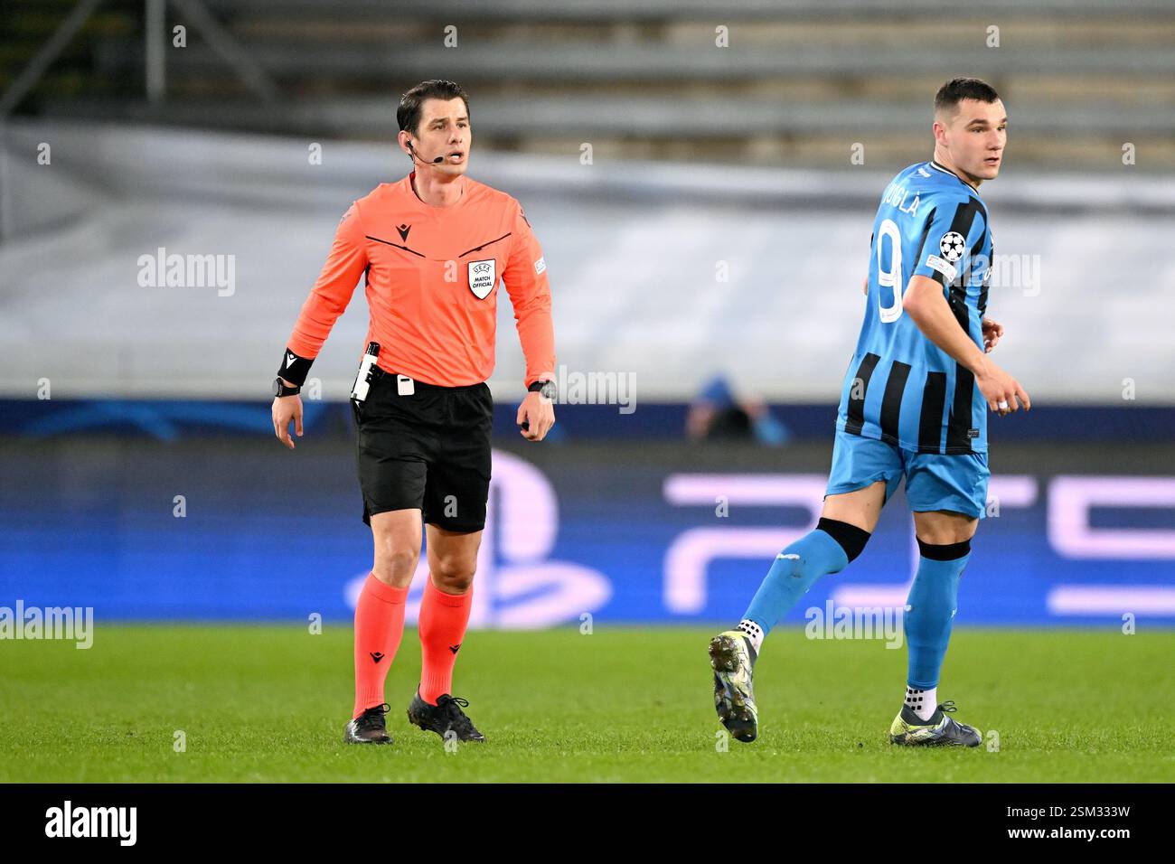 BRUGGE - Referee Umut Meler during the UEFA Champions League playoff ...