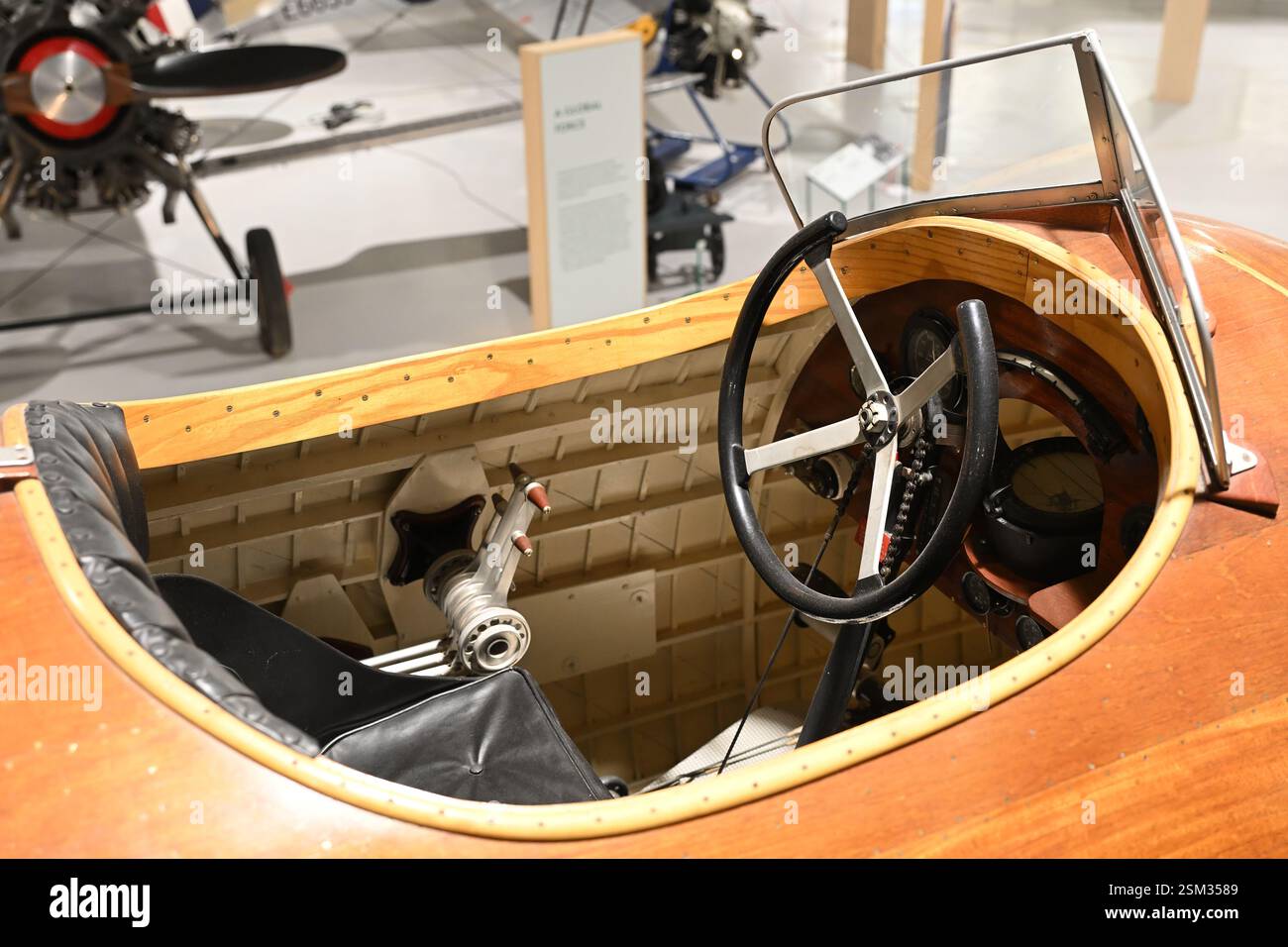 Supermarine Southampton flying-boat cockpit on display RAF Museum ...