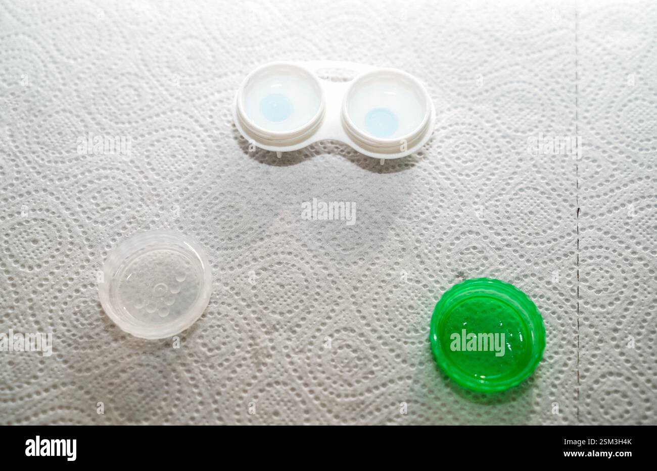 Storing contact lenses hi-res stock photography and images - Alamy