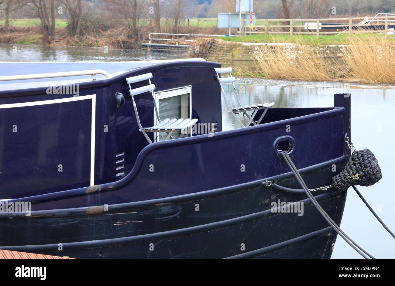 Narrow boat, River Avon at Saltford, near Bristol, England, South West ...
