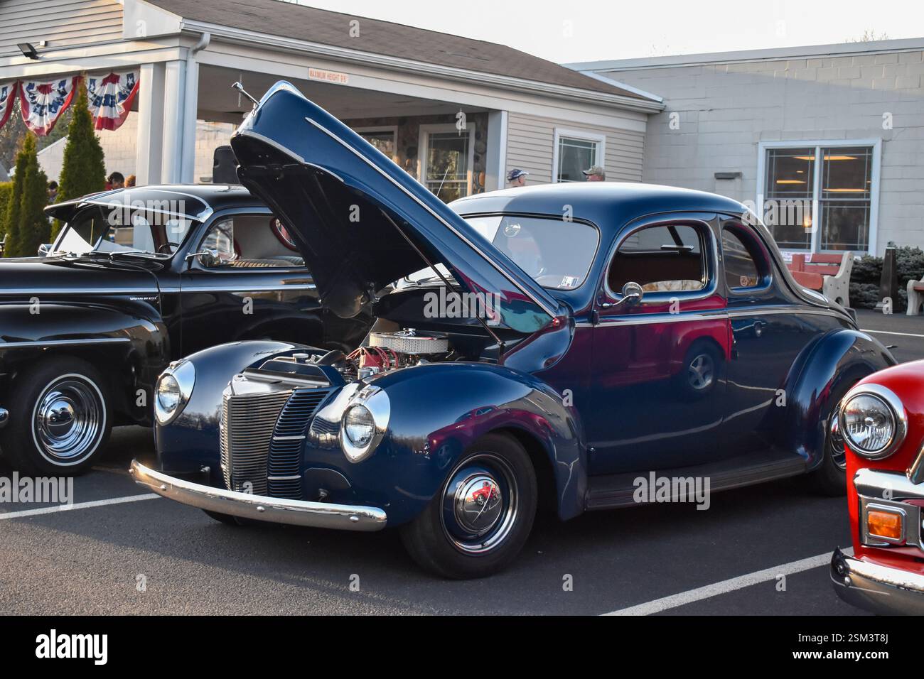 Retro car 1940 Ford Deluxe Coupe in Pennsylvania Stock Photo - Alamy
