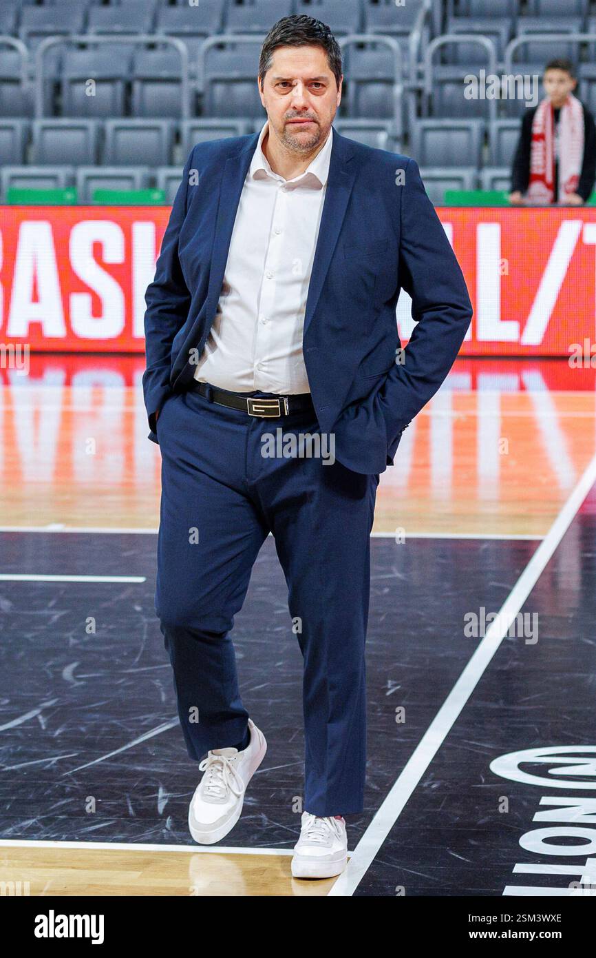 Bamberg, Deutschland. 12th Feb, 2025. Sasa Filipovski (FIT/One ...
