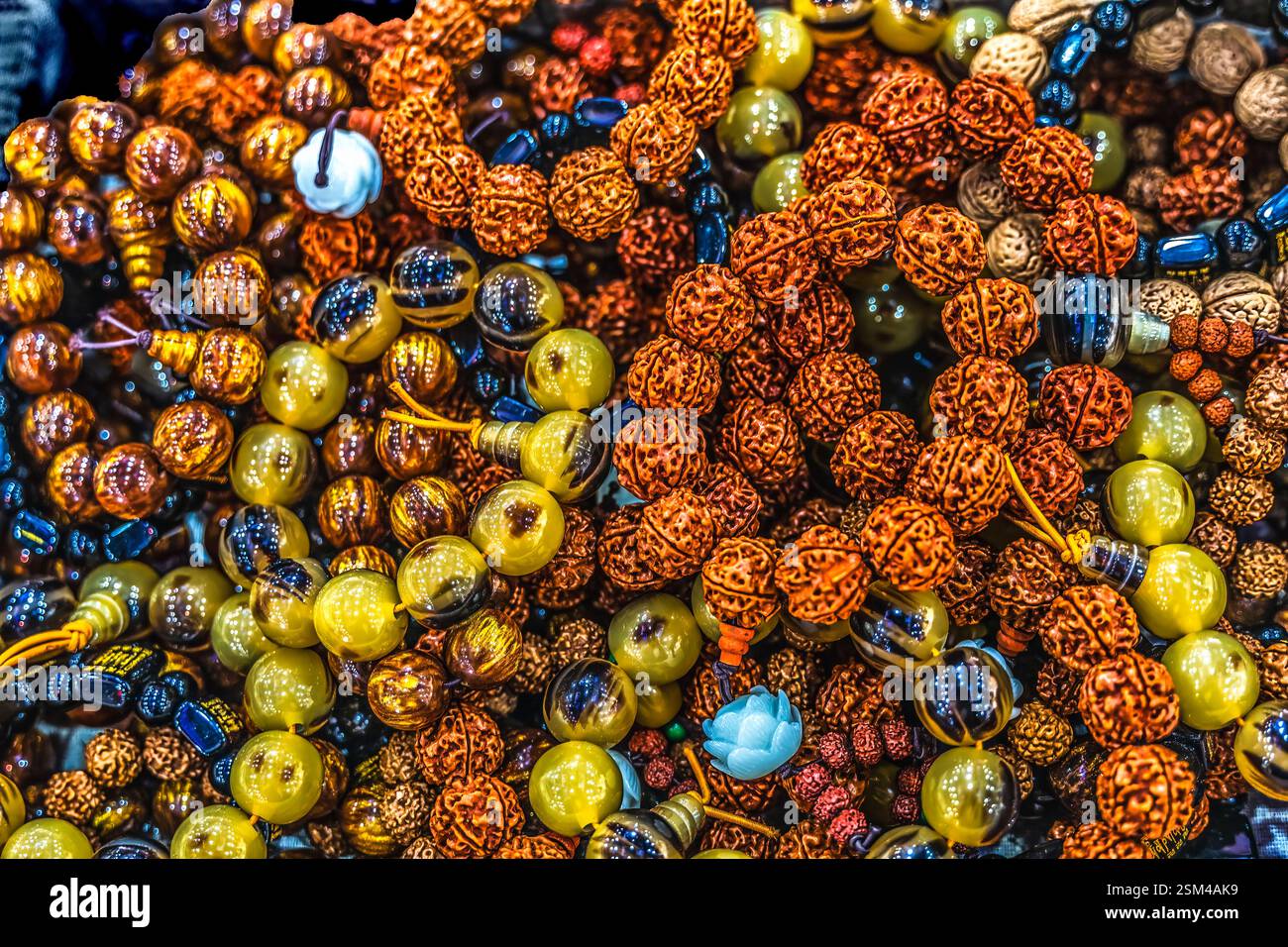 Prayer beades hi-res stock photography and images - Alamy