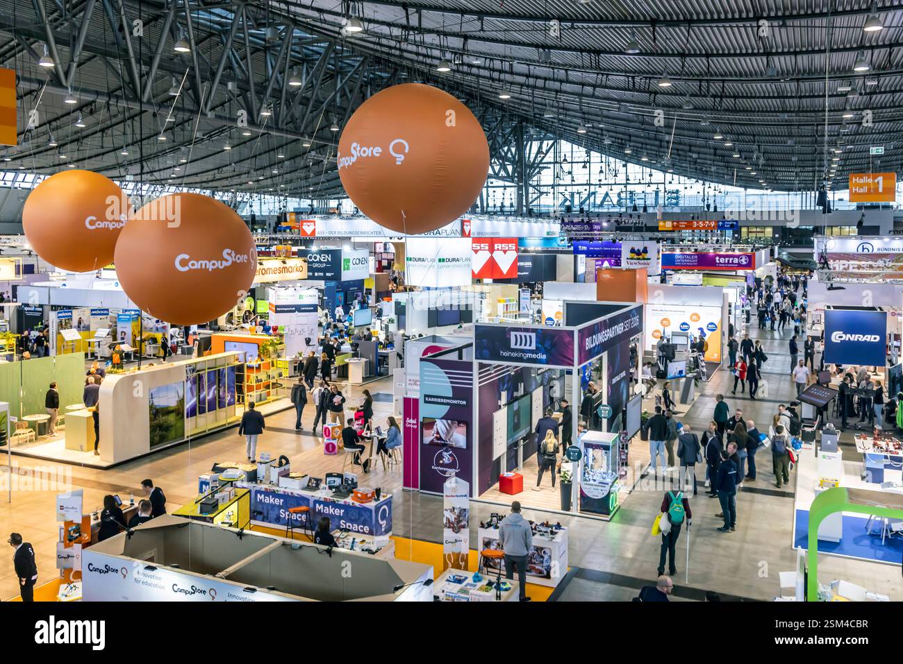 Messe Didacta in Stuttgart, Europas größte Bildungsmesse. // 11.02.2025: Stuttgart, Baden ...