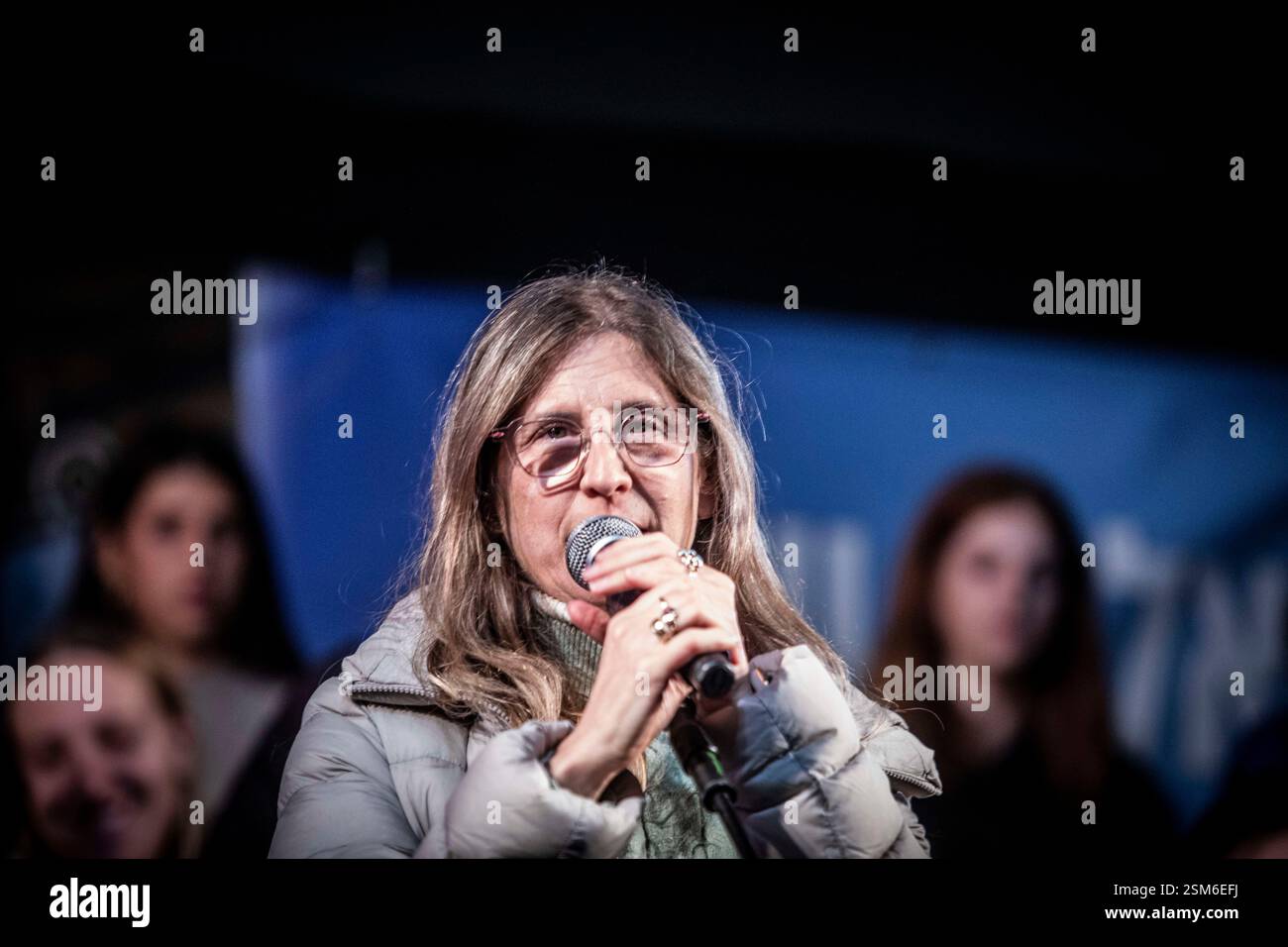 Idit ohel hi-res stock photography and images - Alamy