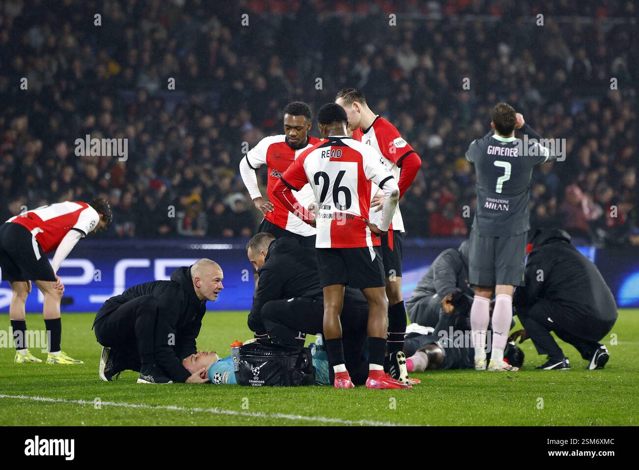ROTTERDAM - Feyenoord goalkeeper Timon Wellenreuther during the UEFA ...