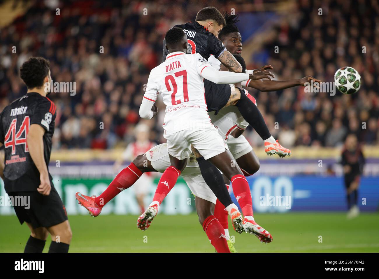 Turin, Italy. 12th Feb, 2025. Otamendo of SL Benfica during the Uefa ...
