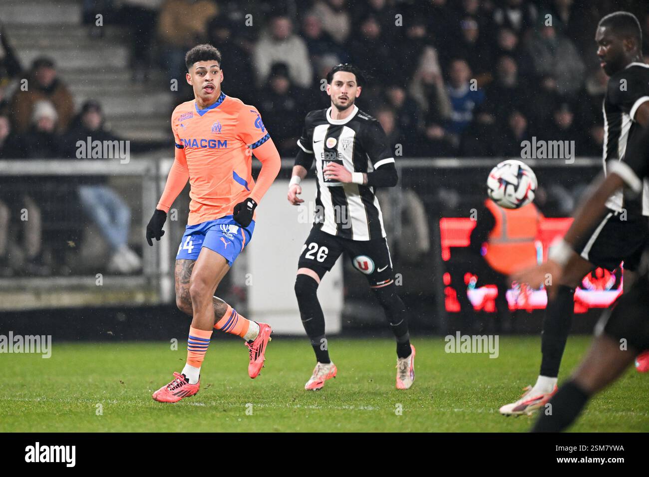 44 LUIS HENRIQUE (om) during the Ligue 1 McDonald's match between ...