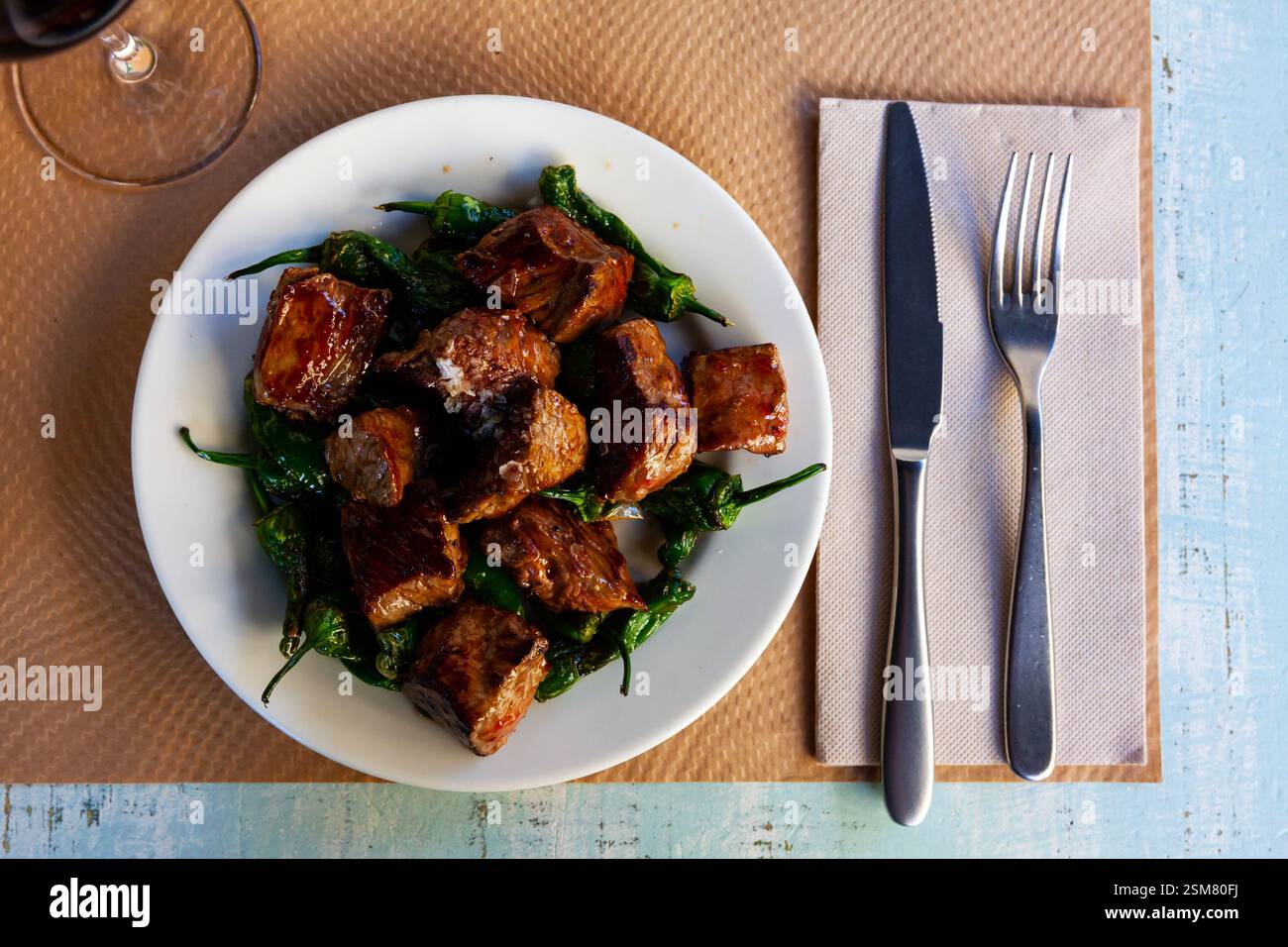 Barbecue veal with jalapeno Stock Photo - Alamy