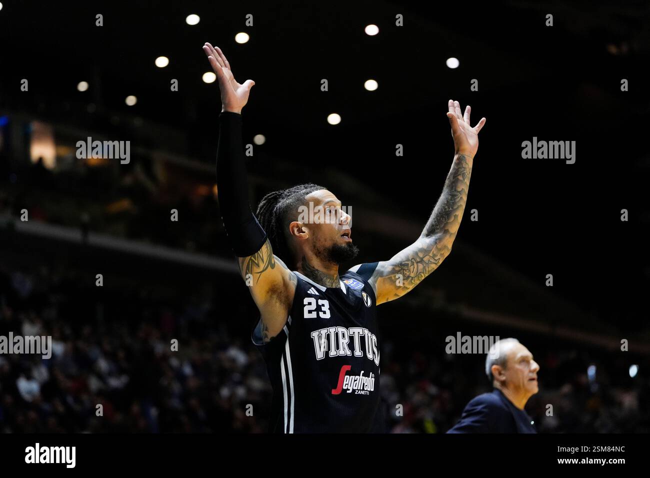 Torino, Italia. 12th Feb, 2025. Segafredo Virtus Bologna Daniel Hackett ...