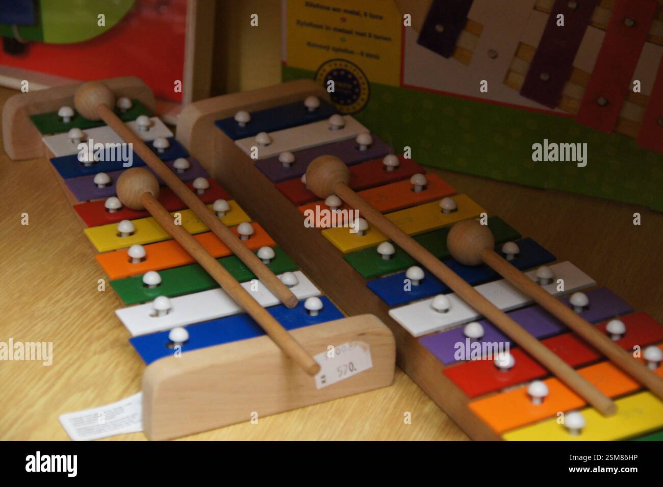 Colorful musical notes bars hi-res stock photography and images - Alamy