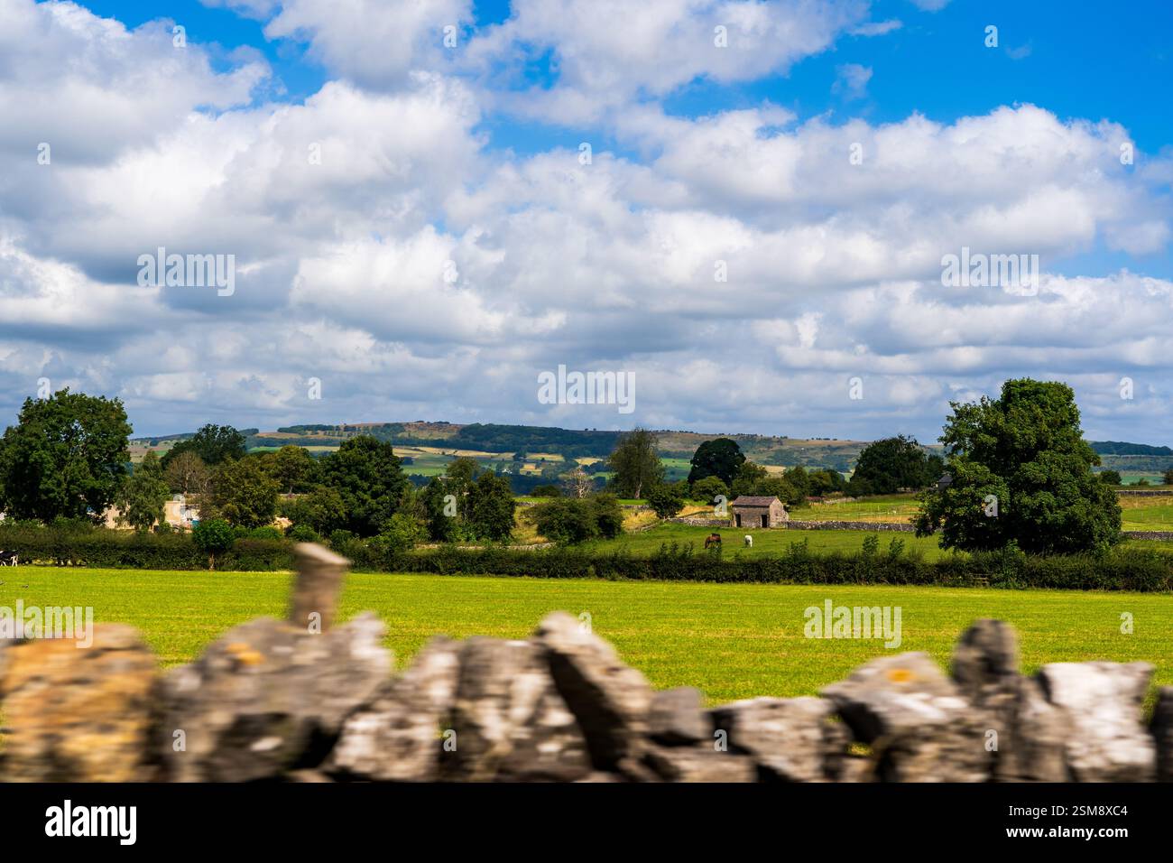 British countryside hi-res stock photography and images - Alamy