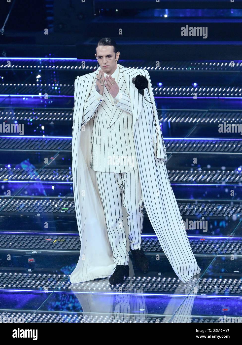 Achille Lauro Festival 2025: Achille Lauro Sanremo 2025 – ZQYZPT