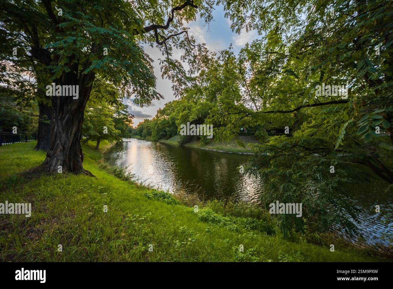 Surrounded by natural moat hi-res stock photography and images - Alamy