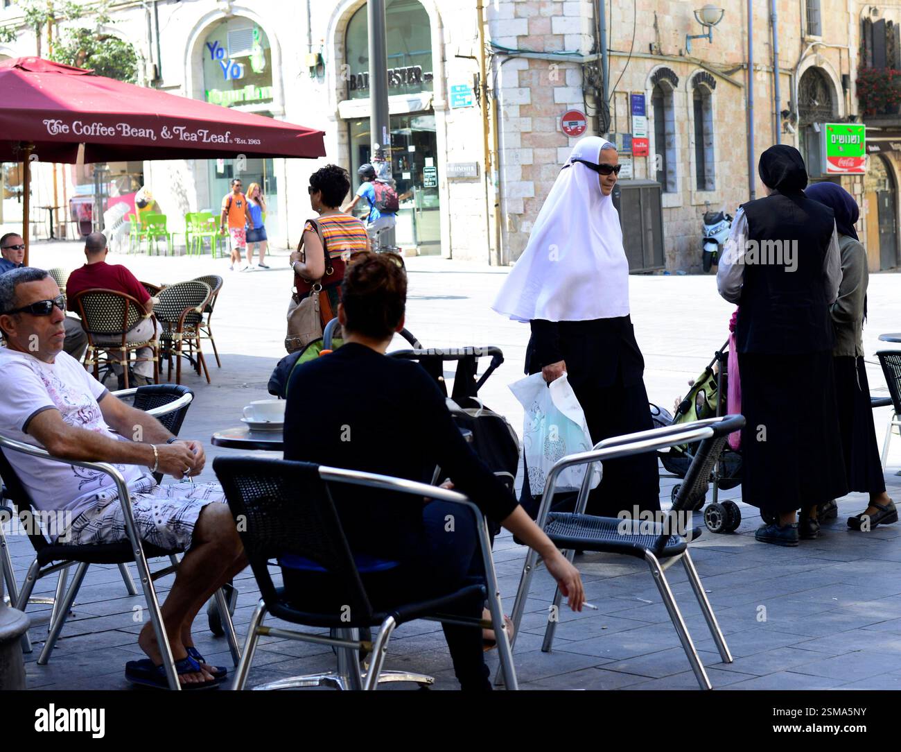 The vibrant Coffee Bean cafe on Jaffa street in Jerusalem, Israel Stock ...