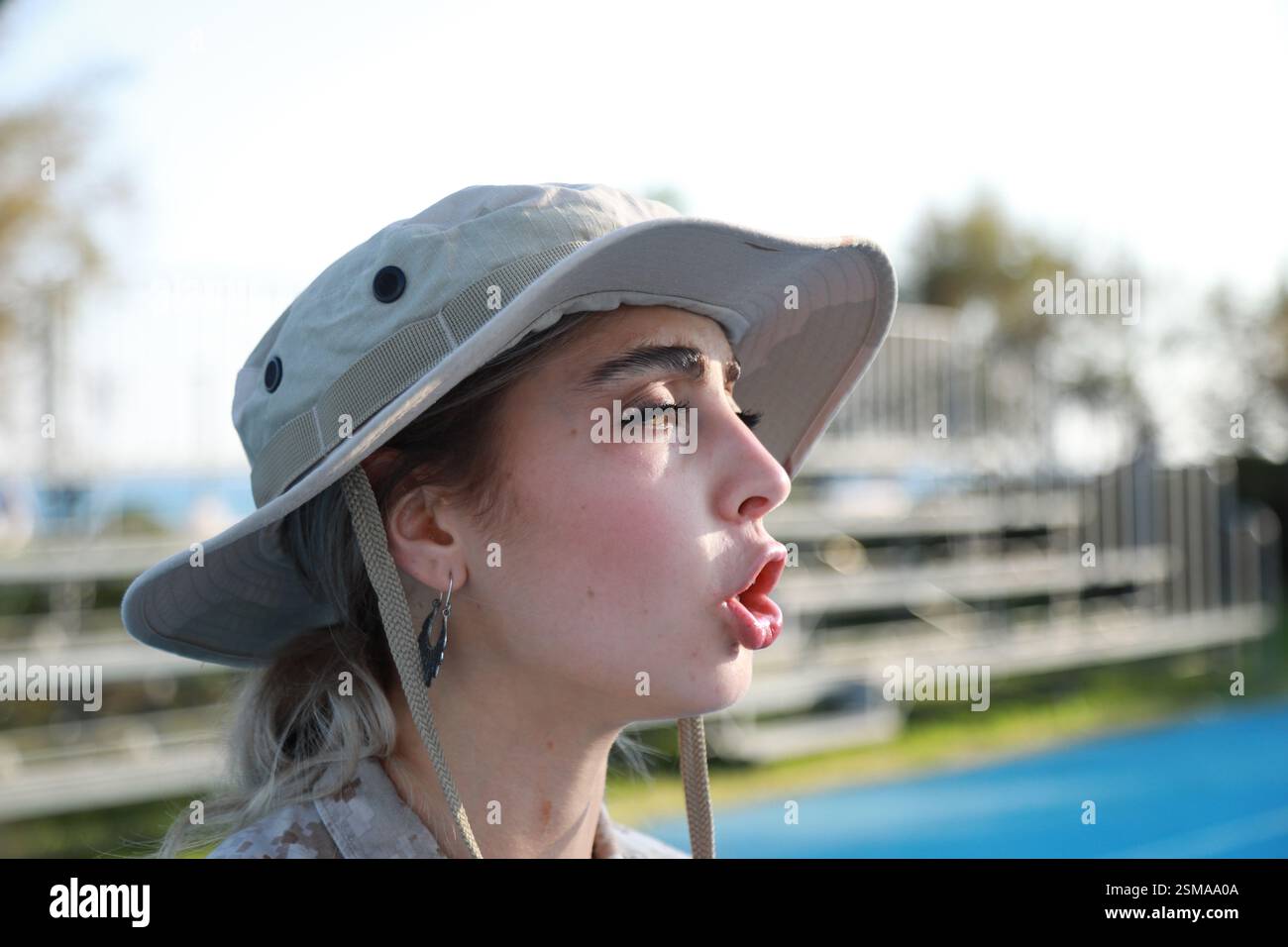 Shocked soldier hi-res stock photography and images - Alamy