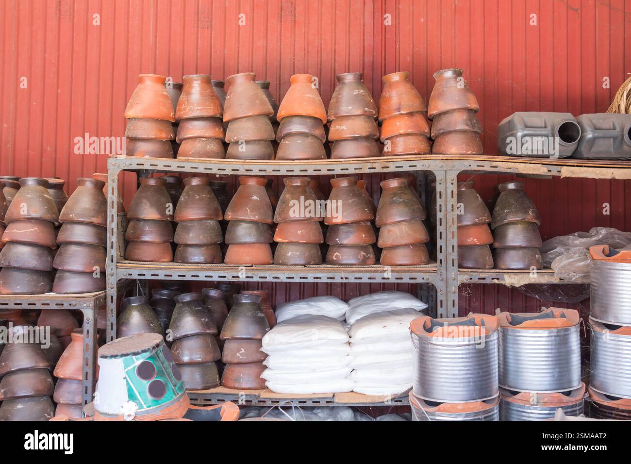 Clay mortar placed on the market Stock Photo - Alamy