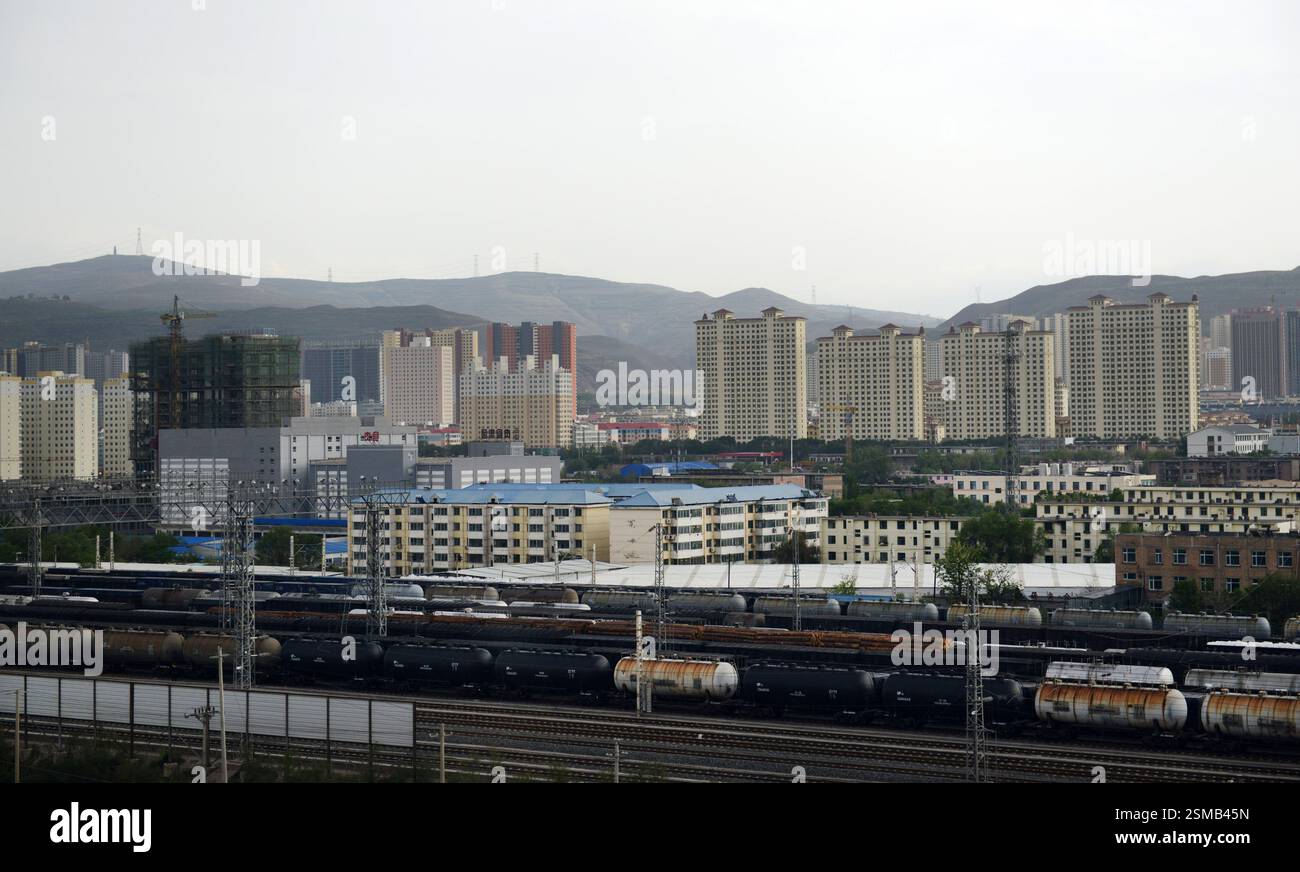 New cities, mostly empty in Gansu province, China Stock Photo - Alamy