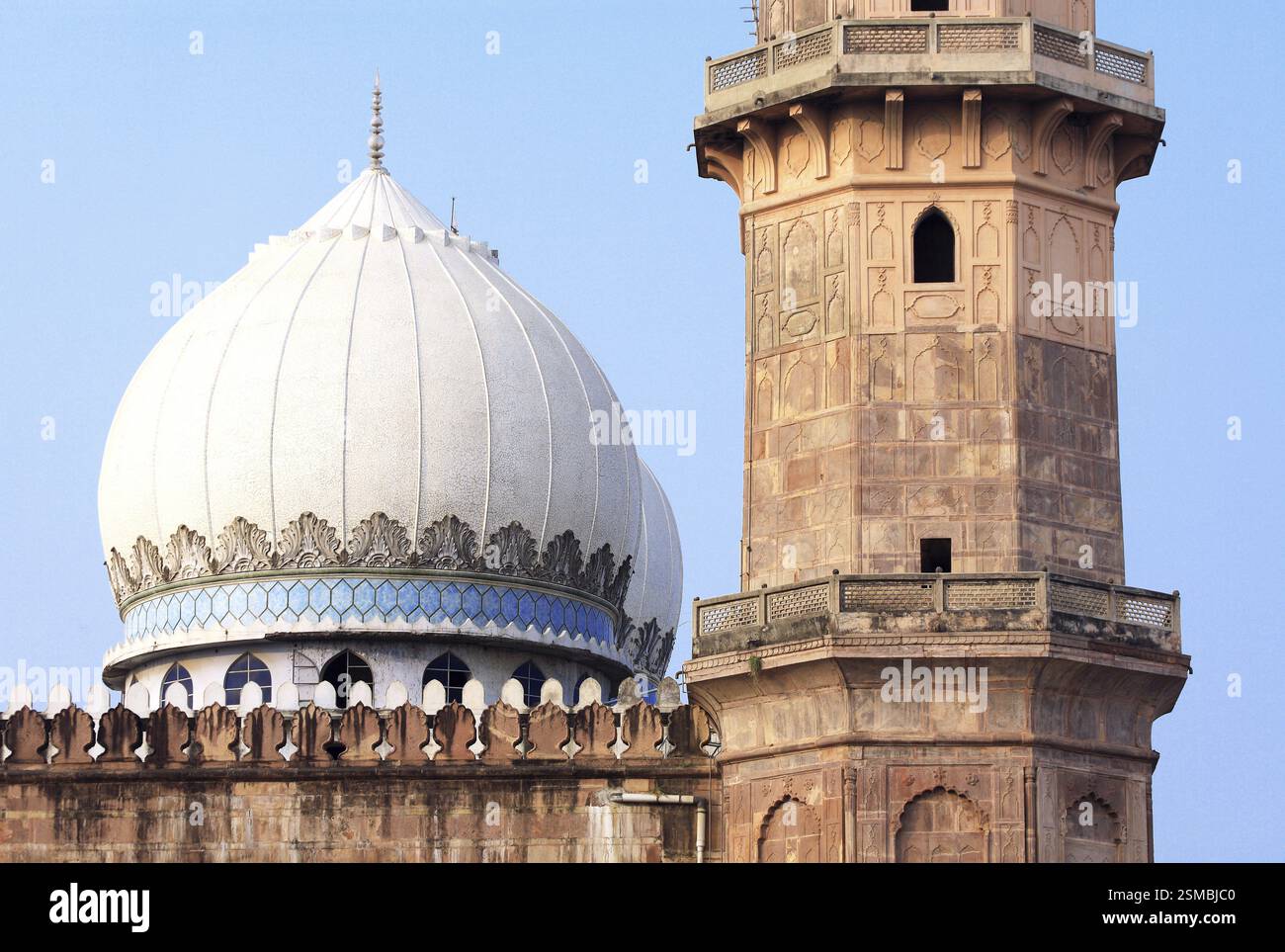 Close up view of dome and minarets of Taj-ul masjid built in 1868 by ...