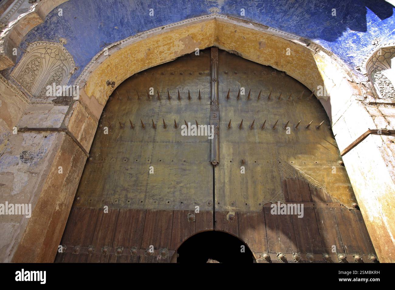 Main entrance of palace Taj Mahal built by Nawab Shahjahan Begum for ...