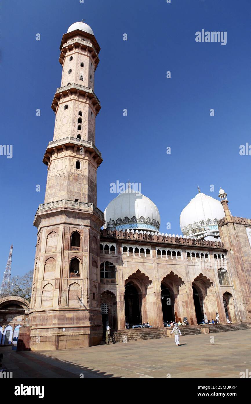 Taj-ul masjid built in 1868 by Shah Jahan begum, Bhopal, Madhya Pradesh ...