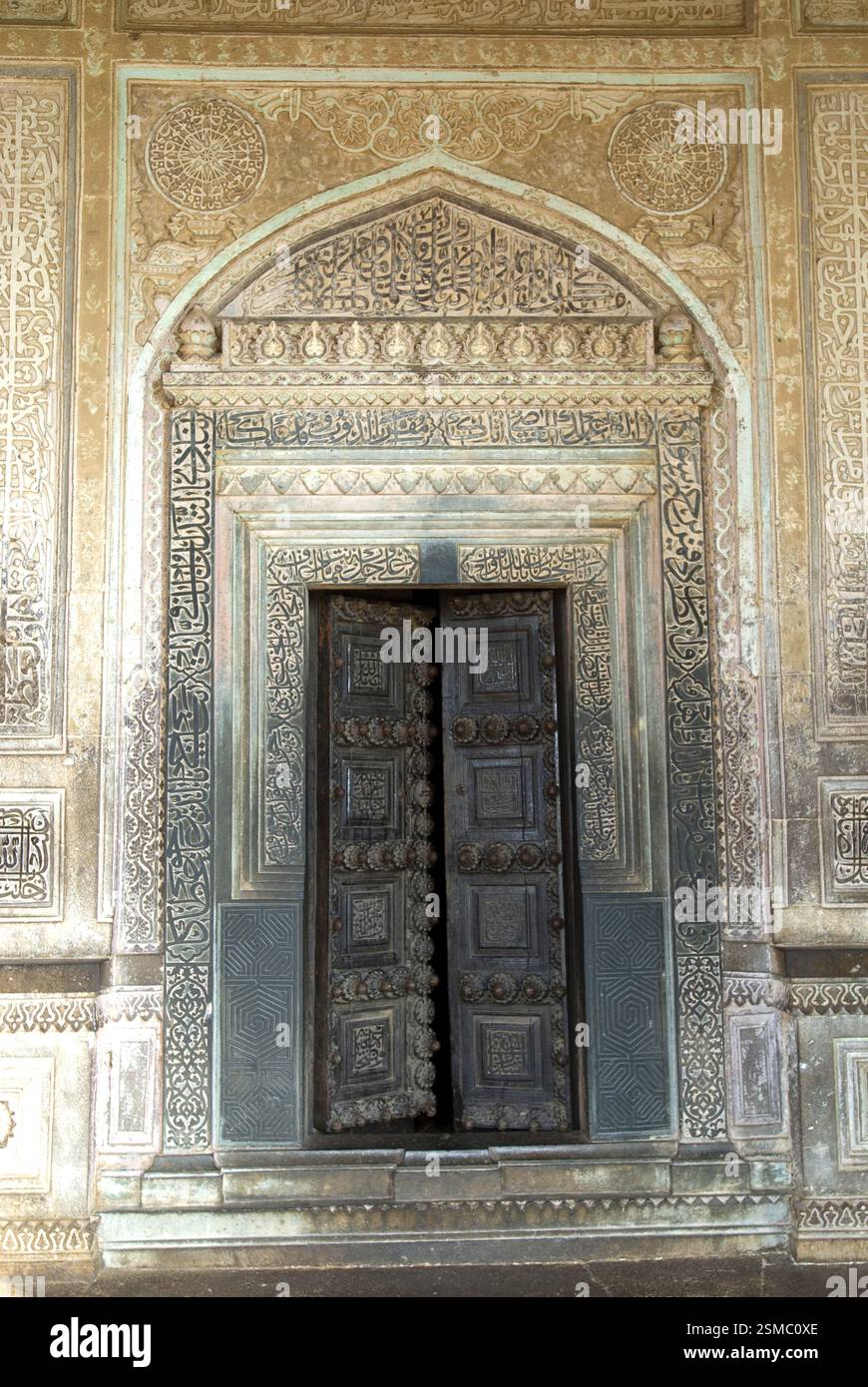 Door of Ibrahim-Rauza built by Ibrahim Adil Shah II in Bijapur ...