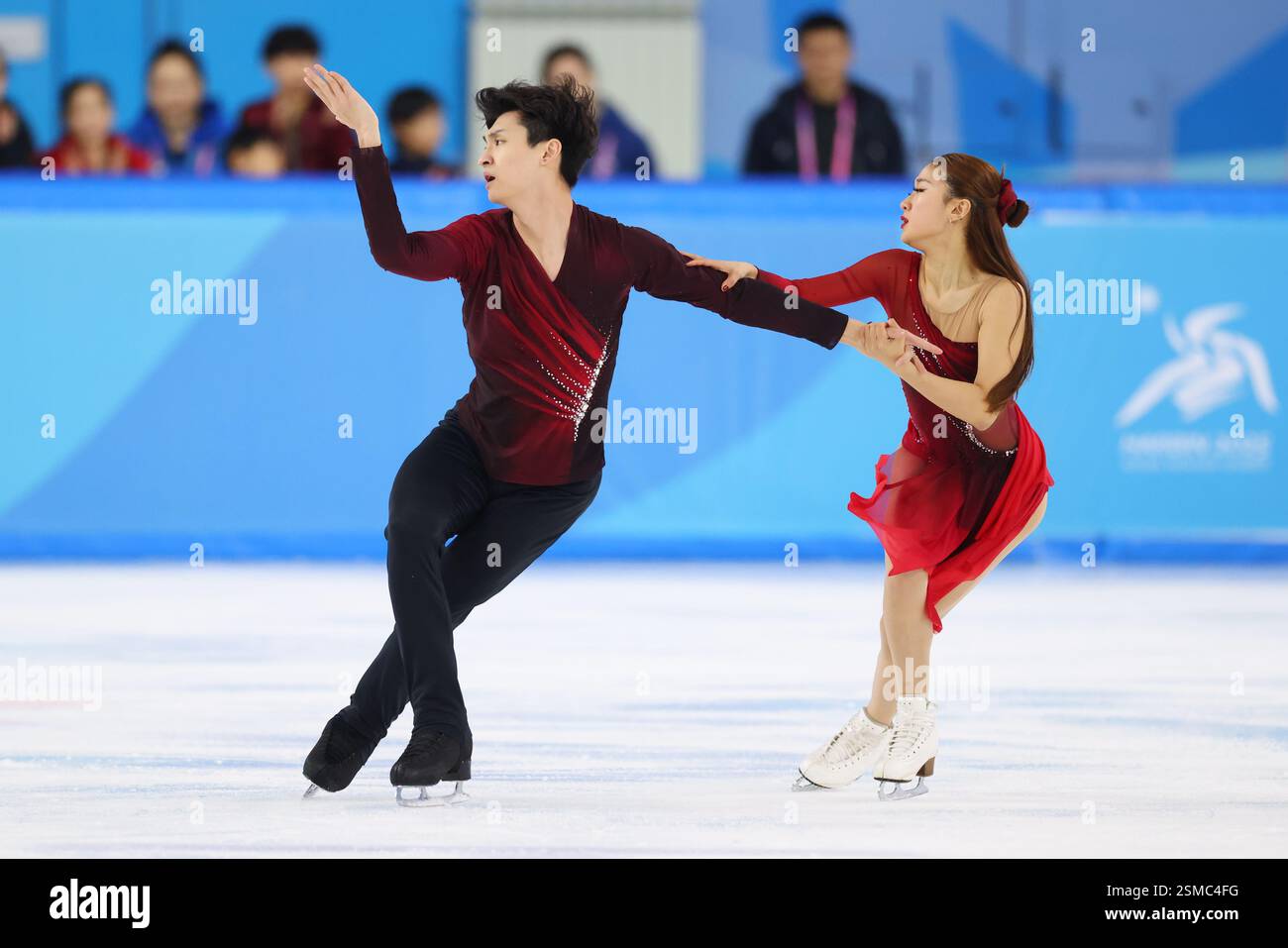 Harbin, China. 12th Feb, 2025. Ren Junfei & Xing Jianing (CHN) Figure ...