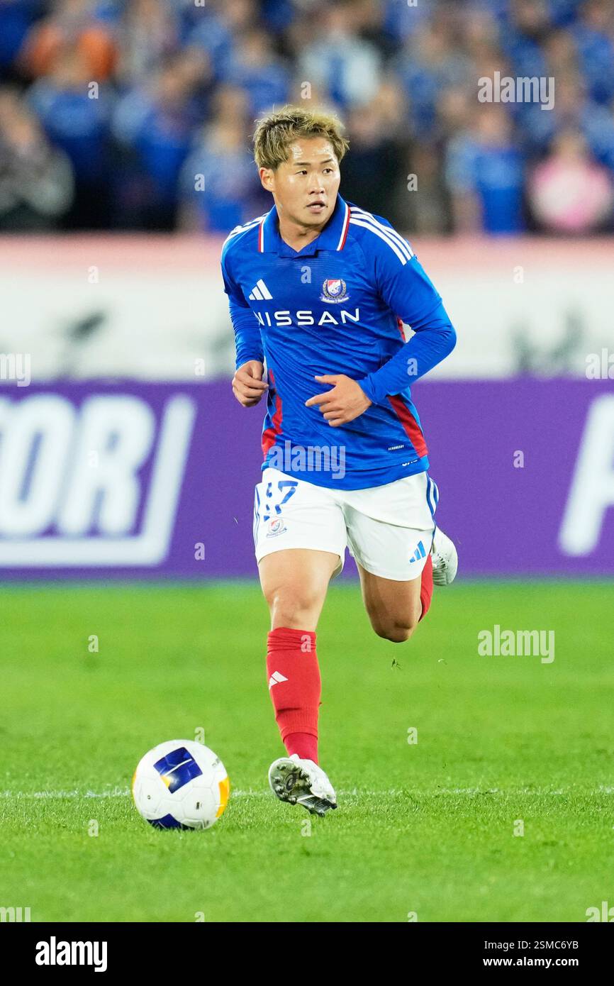 Kanagawa, Japan. 12th Feb, 2025. Kenta Inoue (F.Marinos) Football/Soccer : 2024-25 AFC Champions ...