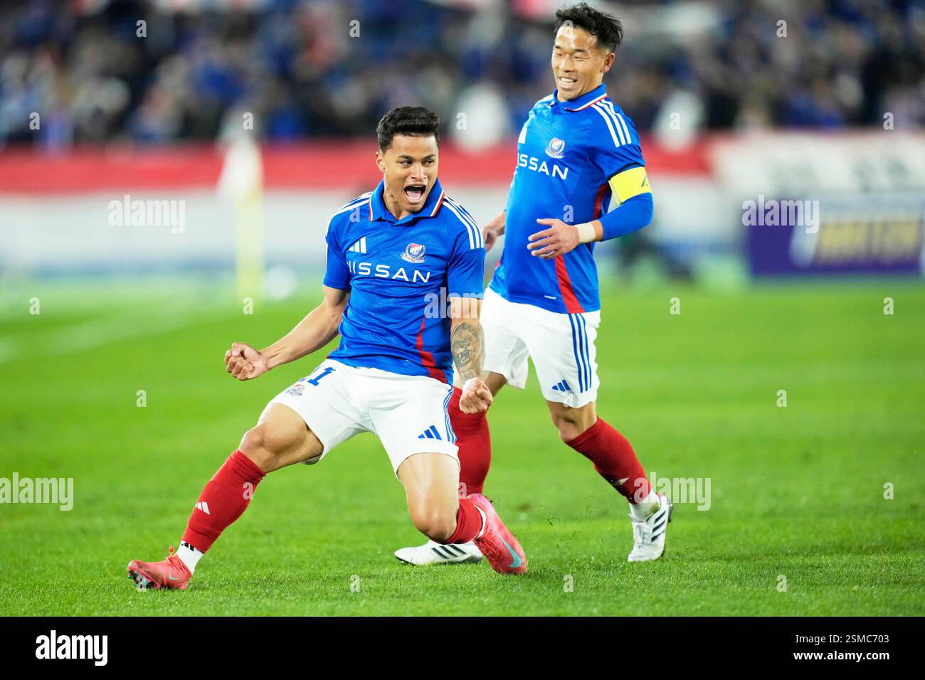 Kanagawa, Japan. 12th Feb, 2025. (L-R) Yan Matheus, Takuya Kida (F ...