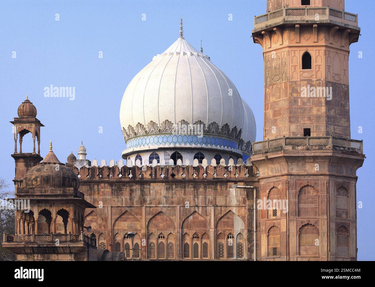 Side view of Taj-ul masjid built in 1868 by Shah Jahan begum, Bhopal ...