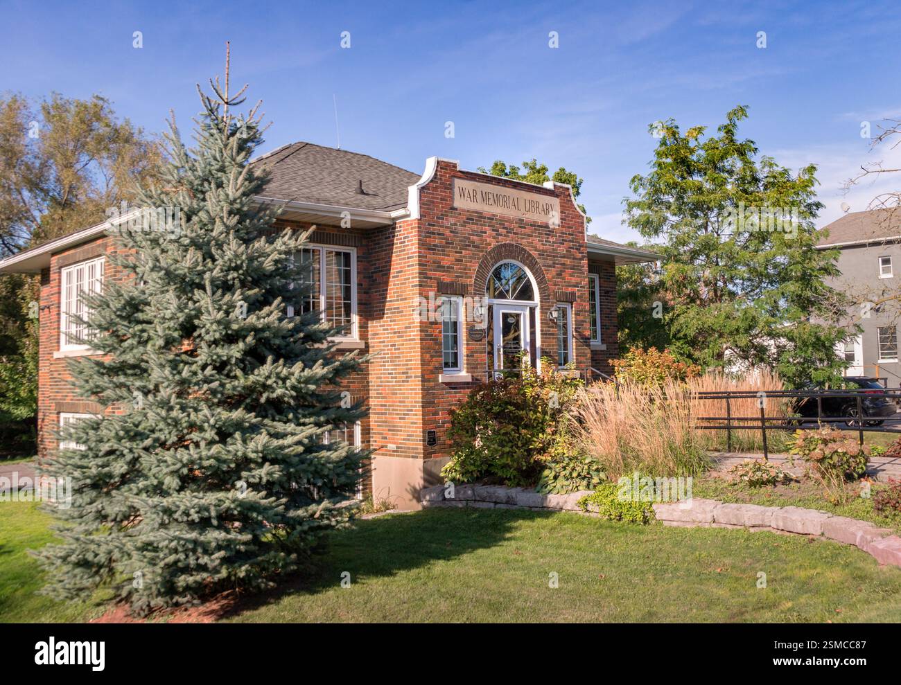 The building of the War Memorial Library on Queen Street in the town of ...