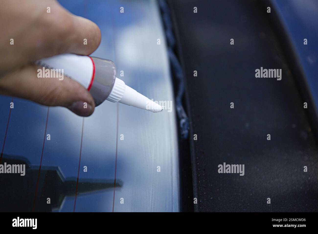 Applying pipe hi-res stock photography and images - Alamy