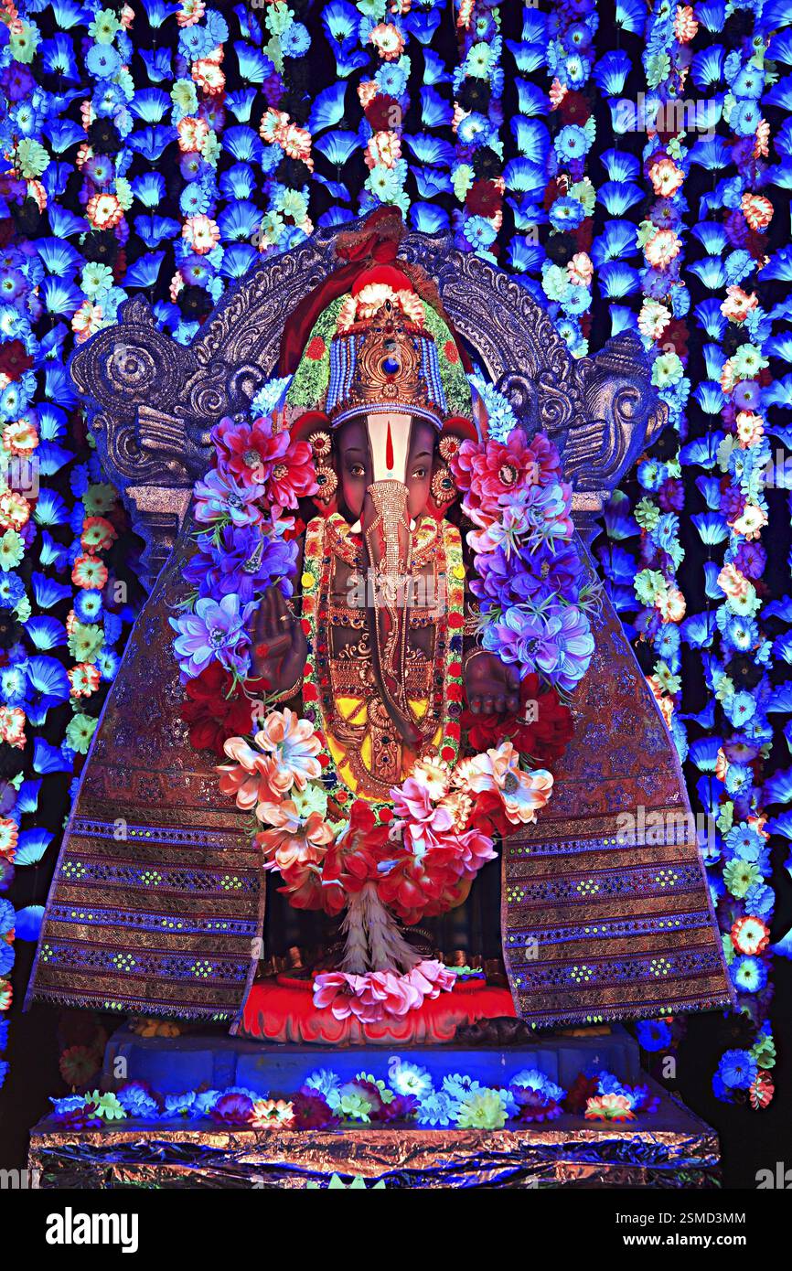 Indian festival Ganesh chaturthi celebration clay idol of ganpati ...