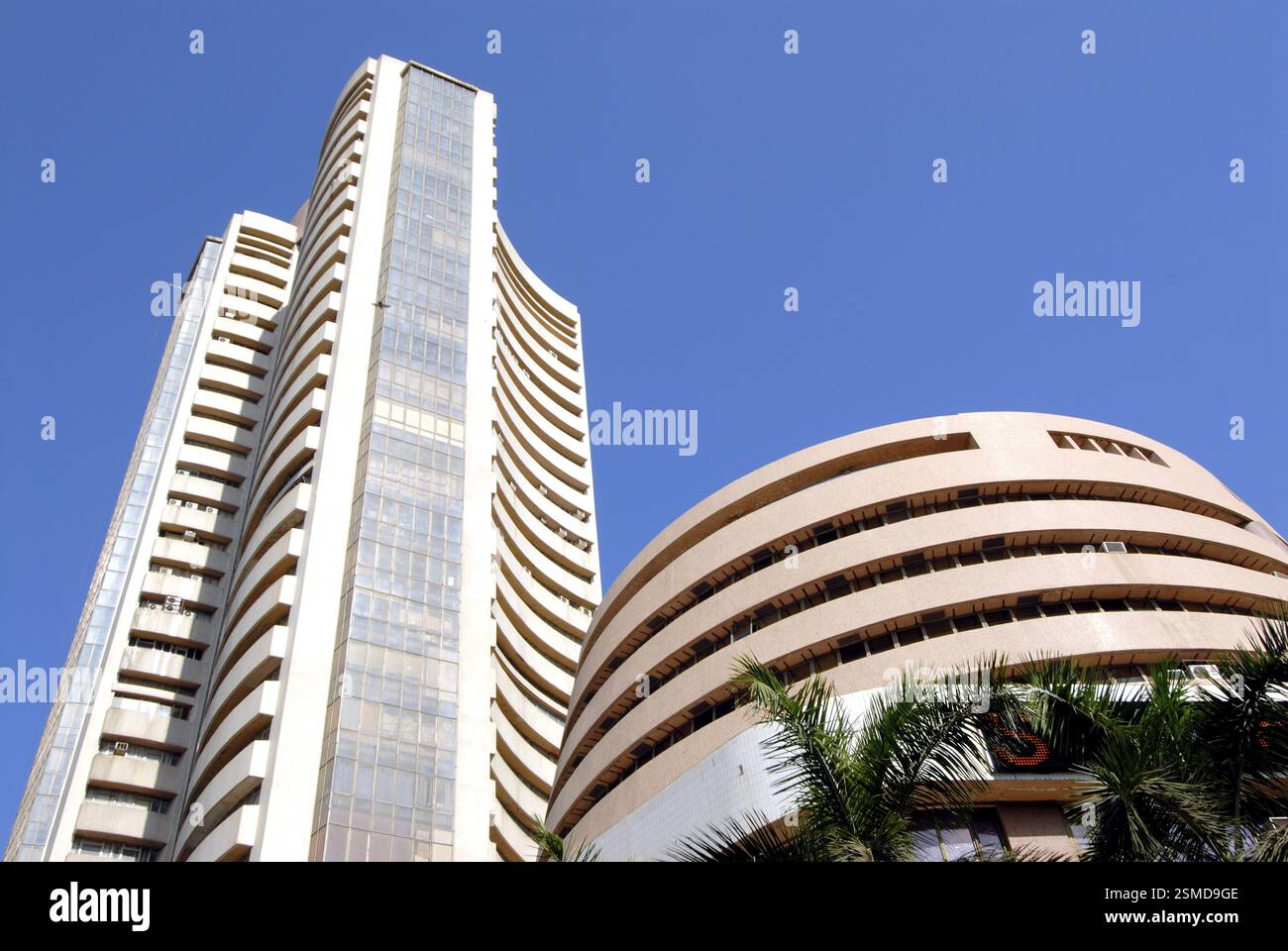 Bombay Stock Exchange BSE building, Fort, Bombay Mumbai, Maharashtra ...