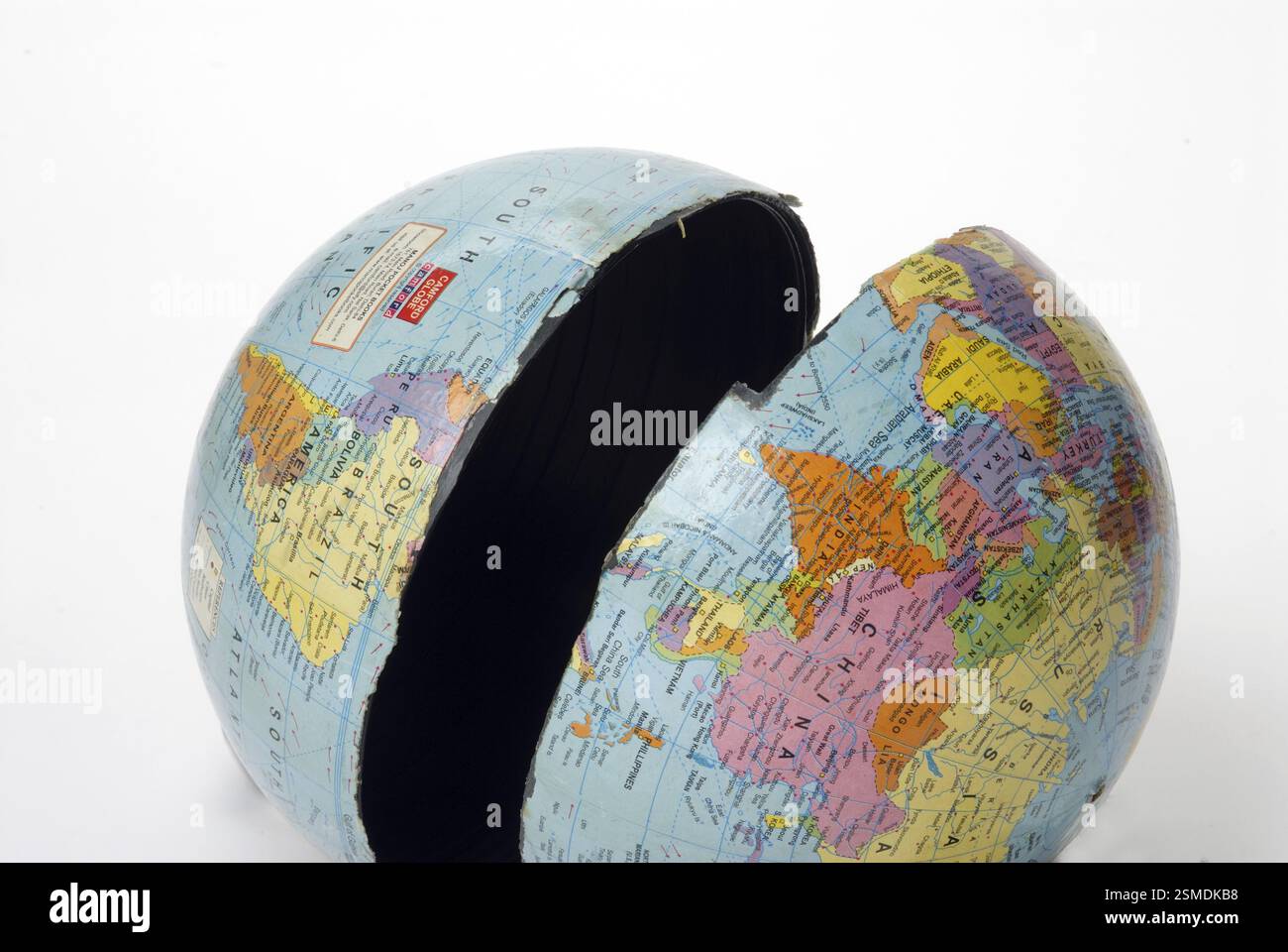 Globe world map broken world due to global warming Stock Photo - Alamy