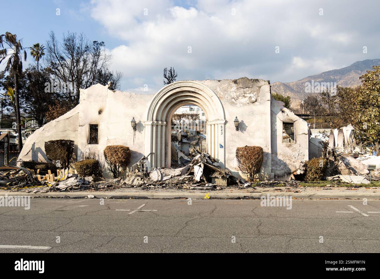 Altadena, United States. 29th Jan, 2025. The burned remains of Altadena ...