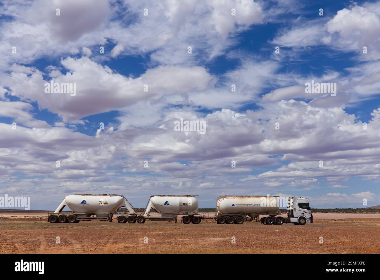 Side view of Pneumatic / Dry Bulk Tanker travelling along the Stuart ...